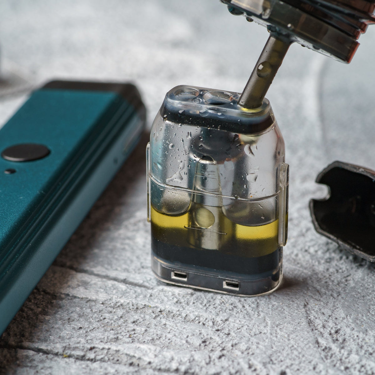 Burnt Hits? How to Prime Coils & Pods (2026 UK Guide) – I Love Vapour